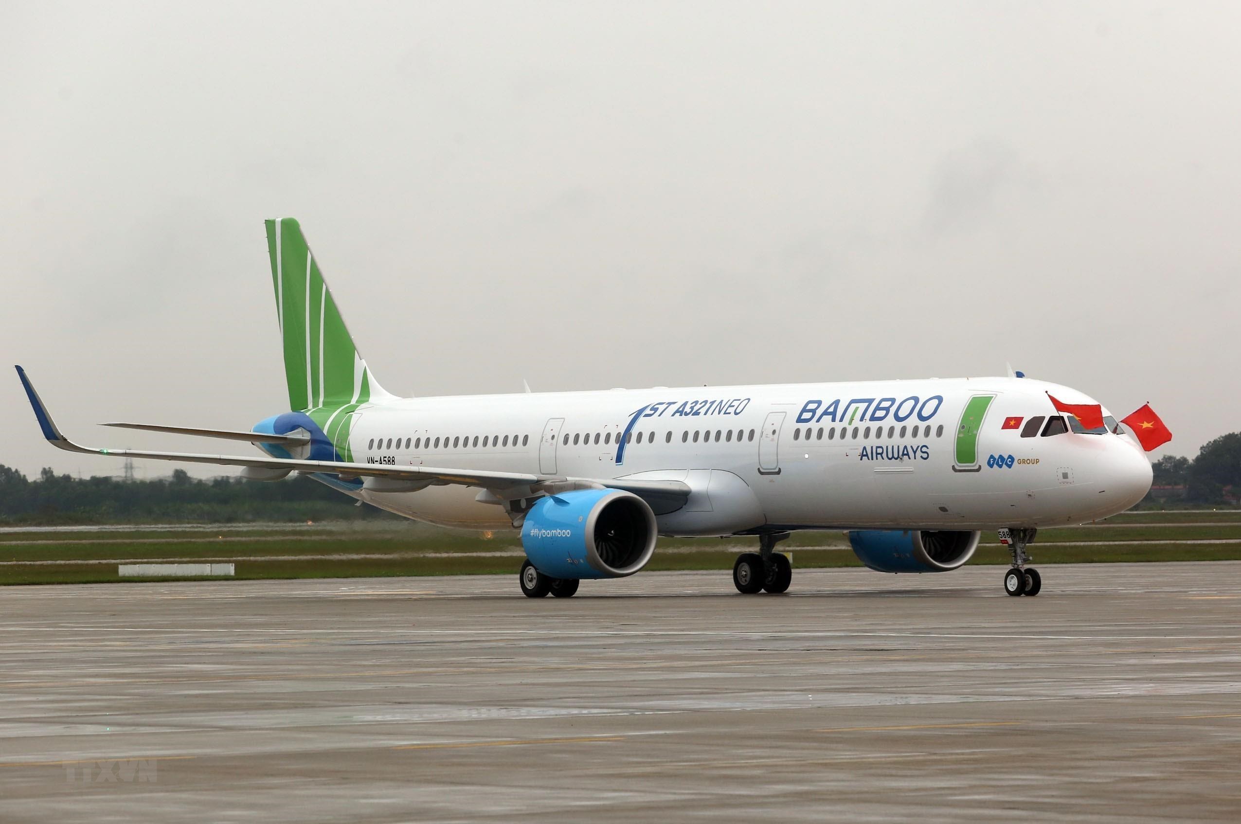 Máy bay Bamboo Airways đi Đà Lạt phải hạ cánh xuống sân bay Cam Ranh ...